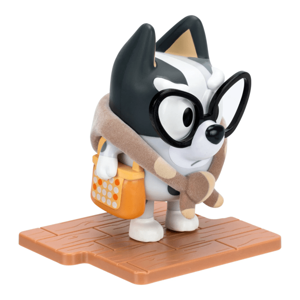 Bluey Studio Collector Figure | Planet Fun NZ